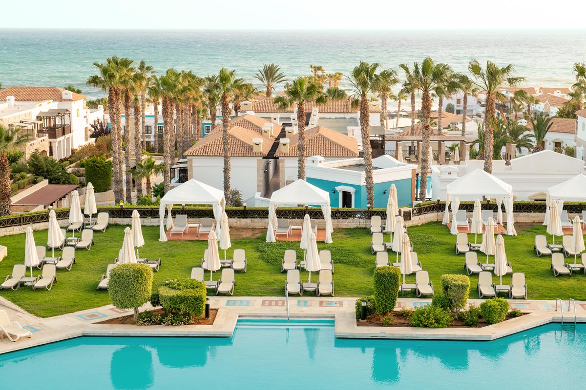 Mitsis Royal Mare ***** - Millennium Travel Center